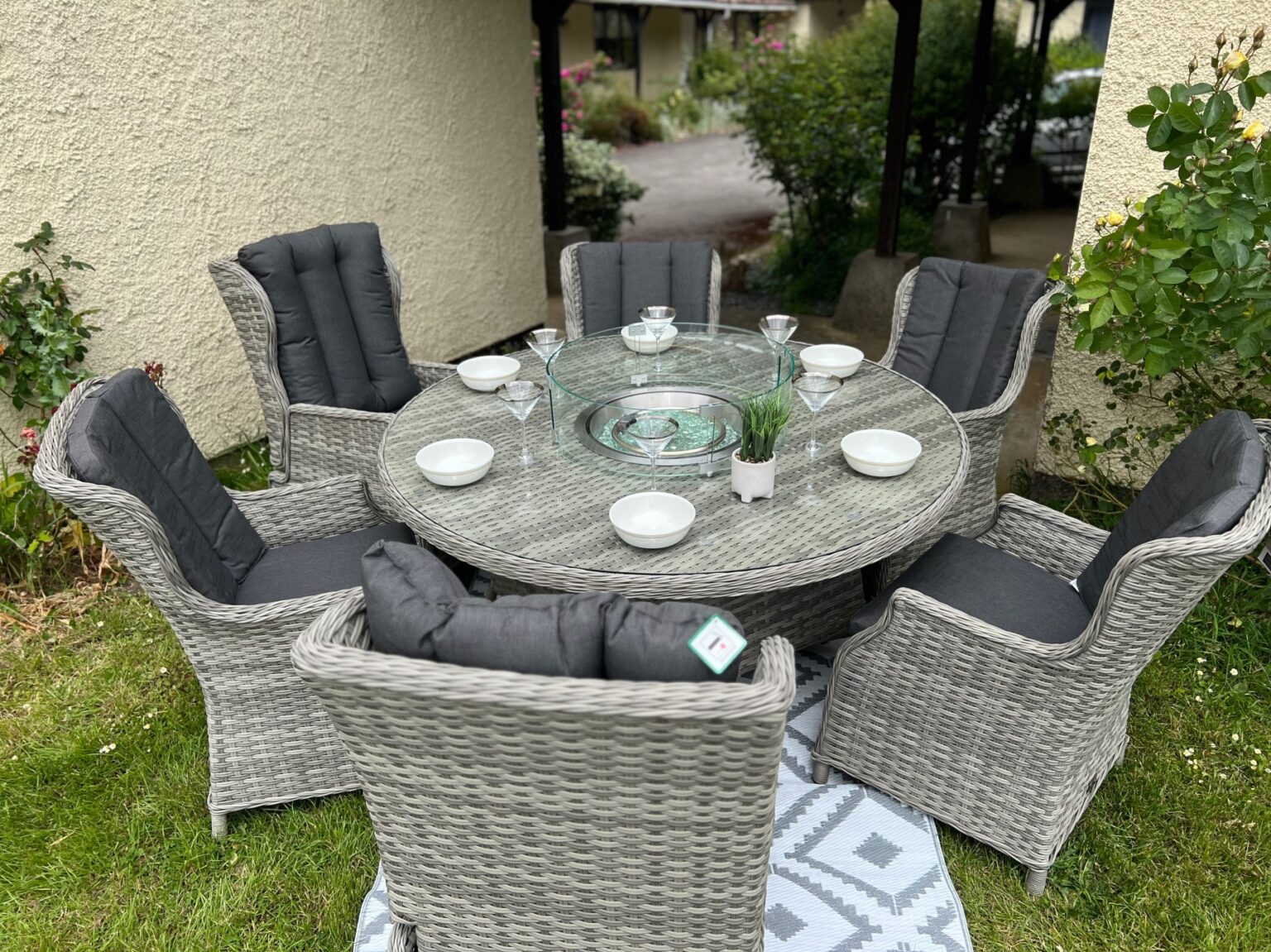 Rattan Firepit Set Luxury Edition - Teak Garden Furniture Outlet