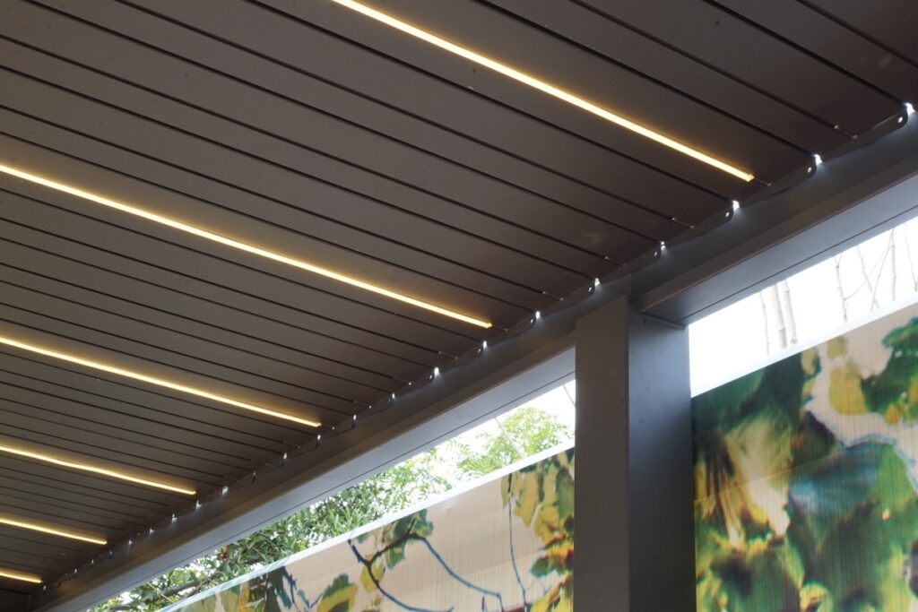Aluminium pergola with built in lighting system 3x3m